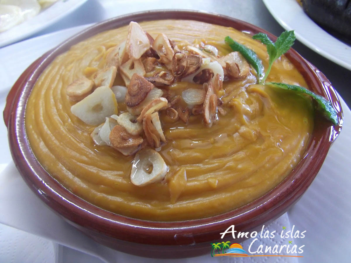 receta escaldon canario gofio comida tipica de canarias carne cereales ...
